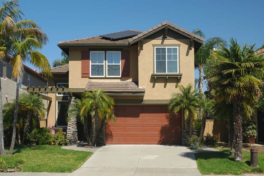 ¿Cuánto cuesta asegurar una casa en California? • MundoComo